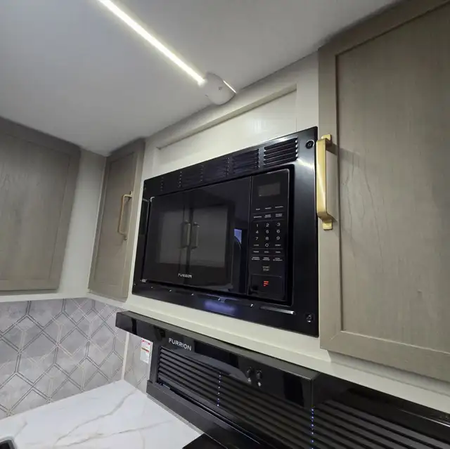 2025 FOREST RIVER SALEM 24RDHL | Travel Trailers & Campers | Calgary ...