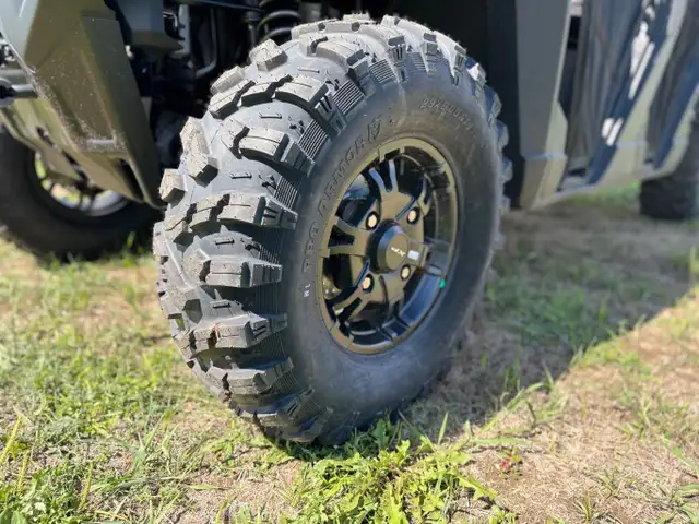 2026 Polaris® RANGER CREW XP 1000 6-Seat Sunset Red | ATVs | Barrie ...