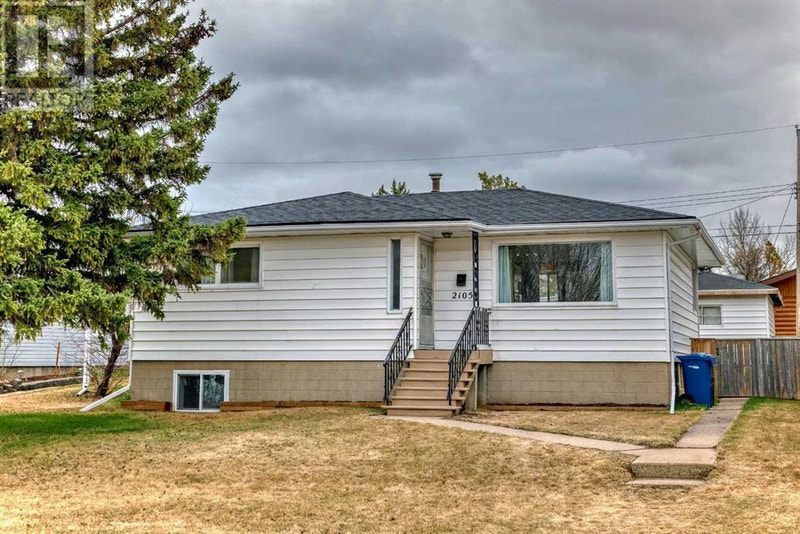 2105 19 Avenue Bowden, Alberta | Houses for Sale | Red Deer | Kijiji