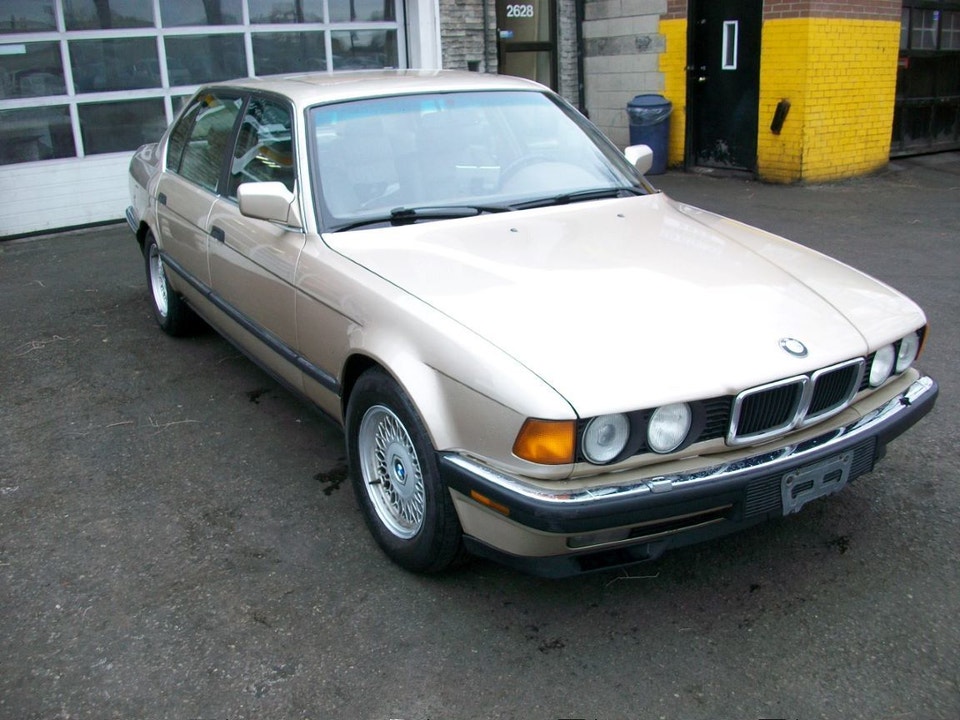 1993 BMW 7 Series | Classic Cars | City of Toronto | Free local ...