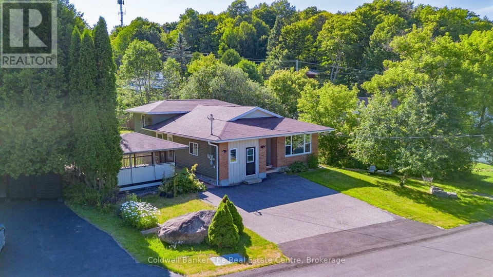 5 ANTHONY COURT Huntsville (Chaffey), Ontario | Houses for Sale ...