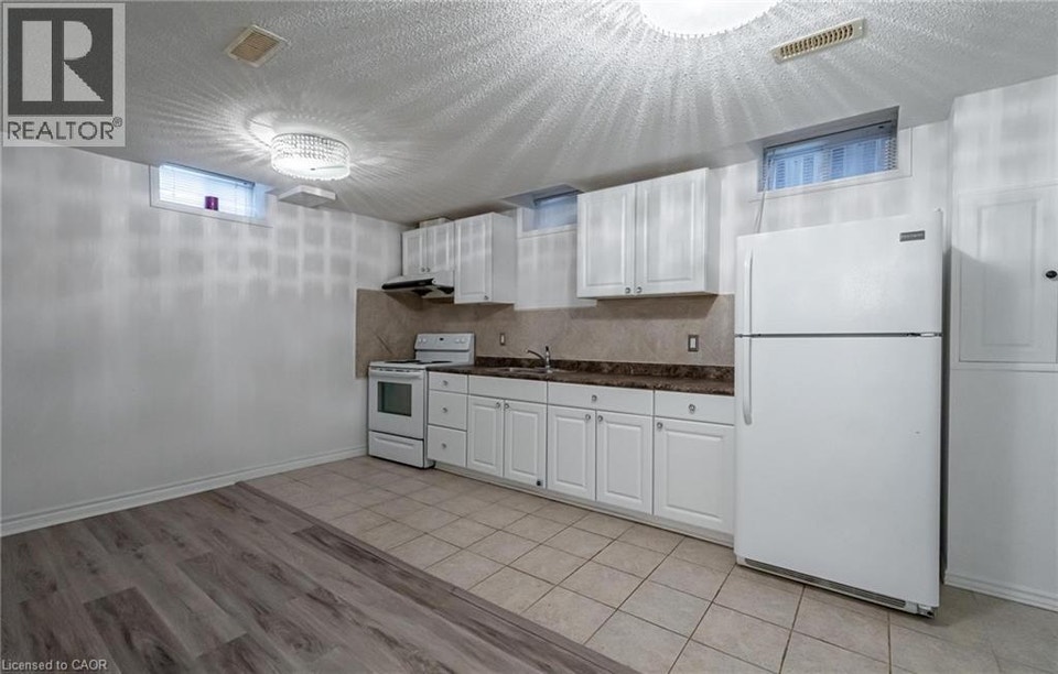 30 RICHVIEW Drive Unit# 2 Hamilton, Ontario | Long Term Rentals ...