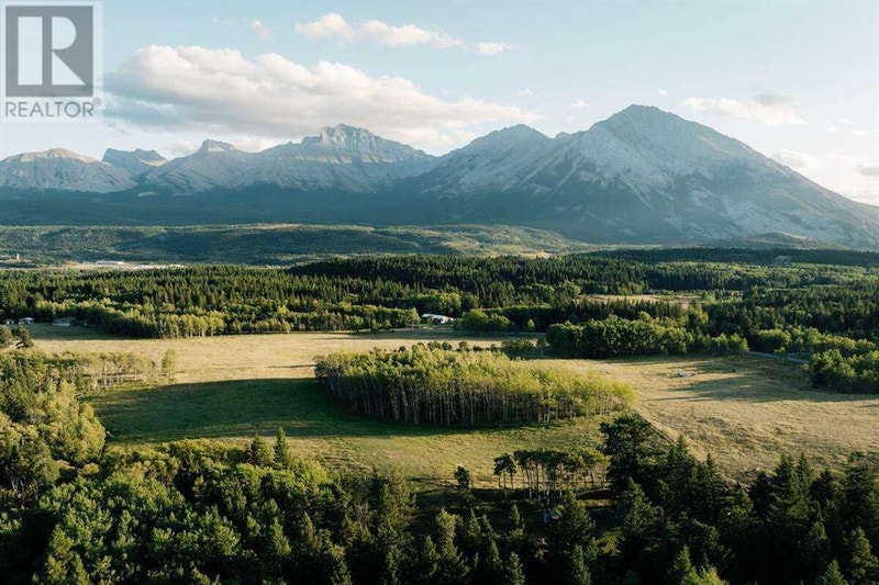 3067 Tecumseh Road Rural Crowsnest Pass, Alberta | Land for Sale ...