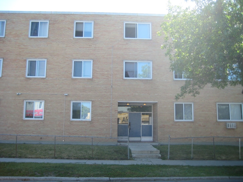 545 Young St - 1 BR - Available August 1st | Long Term Rentals ...