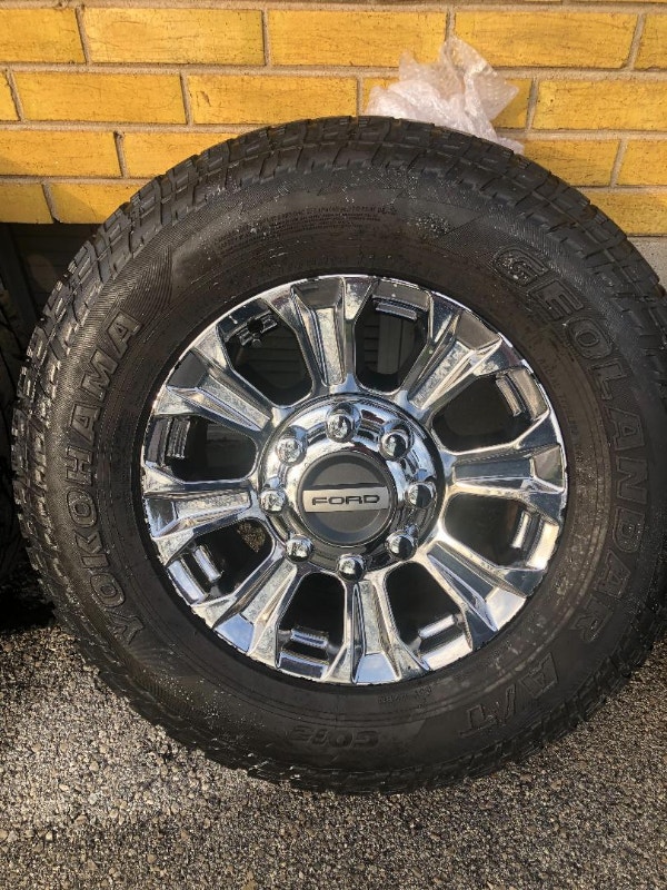 33"Yokohama Geolander Tires & 18" Chrome OEM Ford Superduty Rims ...