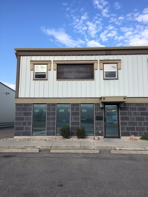 Warehouse and Office Space quick access off Deerfoot Tr | Commercial ...