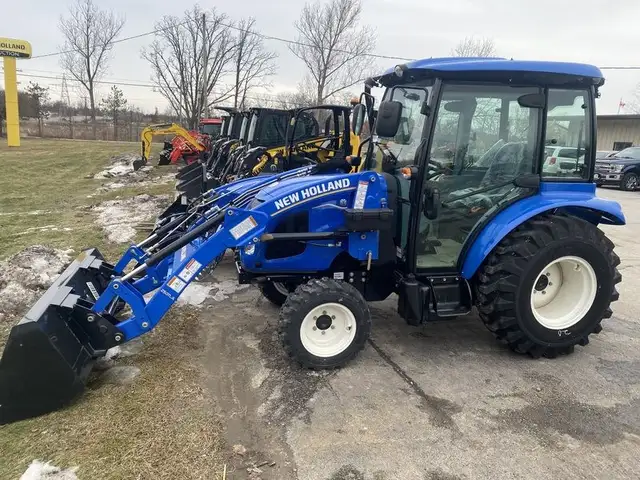 New Holland Boomer 40 Compact Tractor Loader | Farming Equipment ...