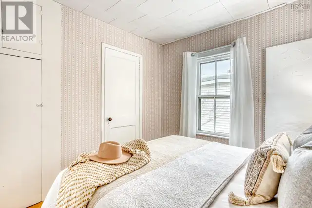 11 Maynard Street Dartmouth, Nova Scotia | Houses for Sale | Dartmouth ...