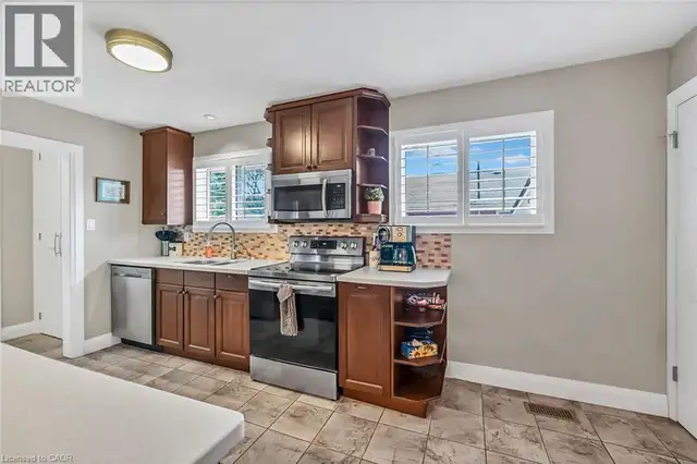 174 KINGS FOREST Drive Unit# A Hamilton, Ontario | Long Term Rentals ...