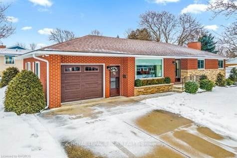 125 George St | Houses for Sale | Owen Sound | Kijiji