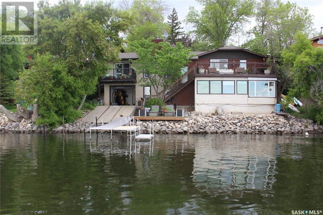 538 Bolingbroke PLACE Pasqua Lake, Saskatchewan | Houses for Sale ...