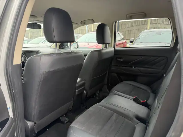 2018 MITSUBISHI Outlander PHEV ELECTRIQUE HYBRIDE / TRES ECONOMI | Cars ...