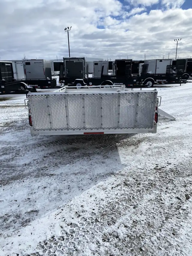 2026 Canadian Mennonite Built Side Loader Aluminum Utility Trail ...