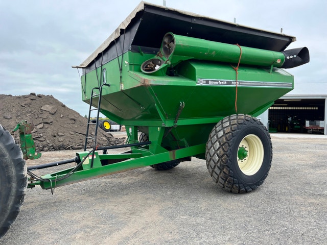 Unverferth 7000 Grain Cart | Farming Equipment | London | Kijiji
