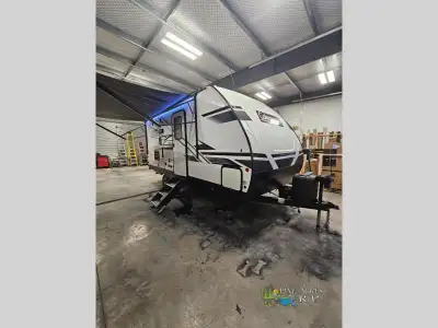 Find Used and New RVs, Campers & Trailers Locally in New Brunswick ...