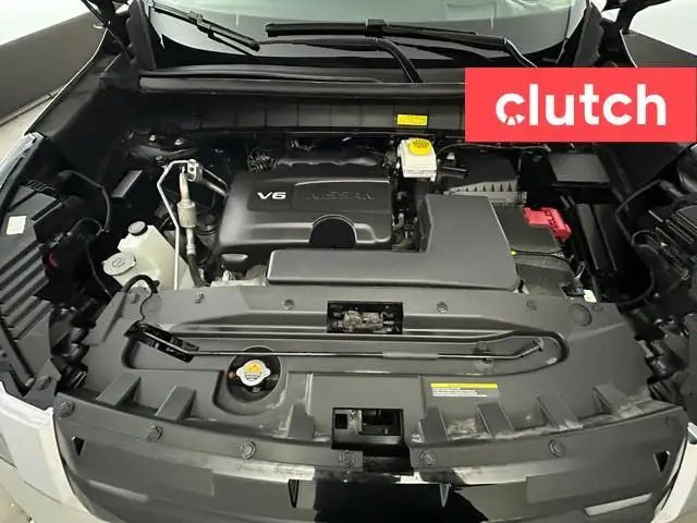 2022 Nissan Pathfinder Platinum 4WD w/ Apple CarPlay, Heated Fro | Cars ...