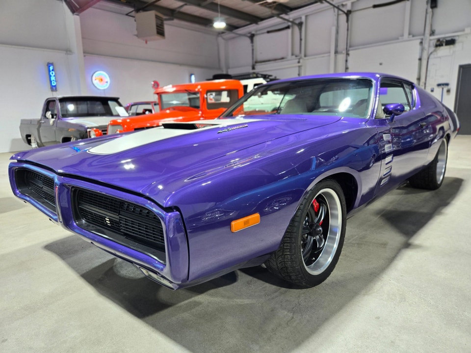 1972 Dodge Charger Rallye 440 Resto Mod | Classic Cars | Edmonton ...