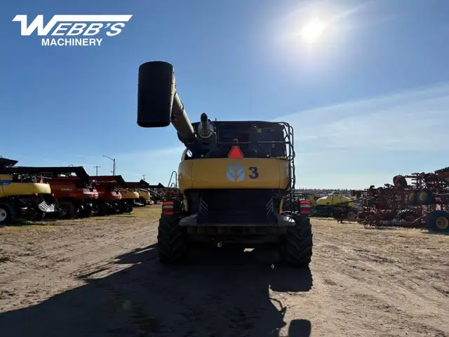 2025 NEW HOLLAND CR9.90 COMBINE | Farming Equipment | Winnipeg | Free ...