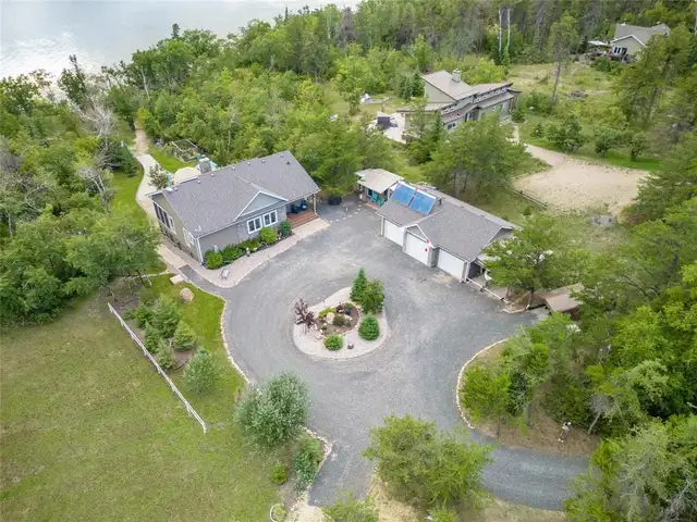 14 ALEXANDER Drive Lester Beach, Manitoba | Houses for Sale | Winnipeg ...