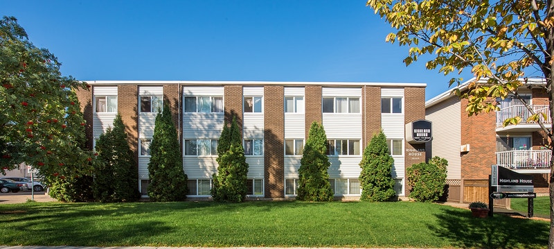 Highland House Apartments - 2 Bedroom Apartment for Rent | Long Term ...