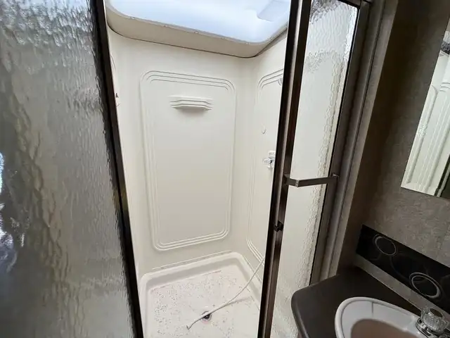 2011 Winnebago Sunstar Itasca 35RF | RVs & Motorhomes | Longueuil ...