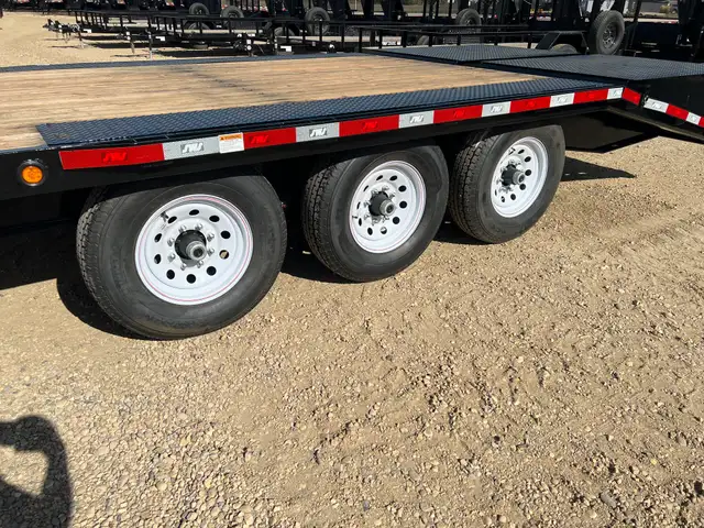 2027 SWS 26' Deck Over Wheel Trailer w/ Mega Ramps (3) 7K Axles | Heavy ...