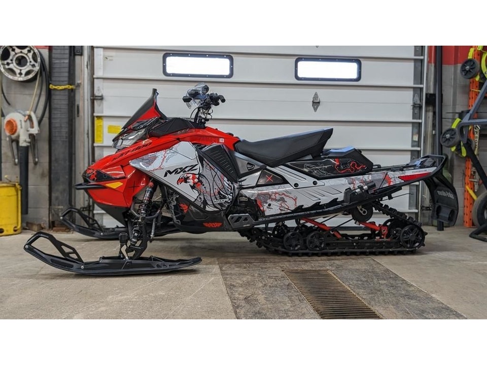 2022 Ski-Doo MXZ XRS 850 E-TEC | Snowmobiles | St. Catharines | Free ...