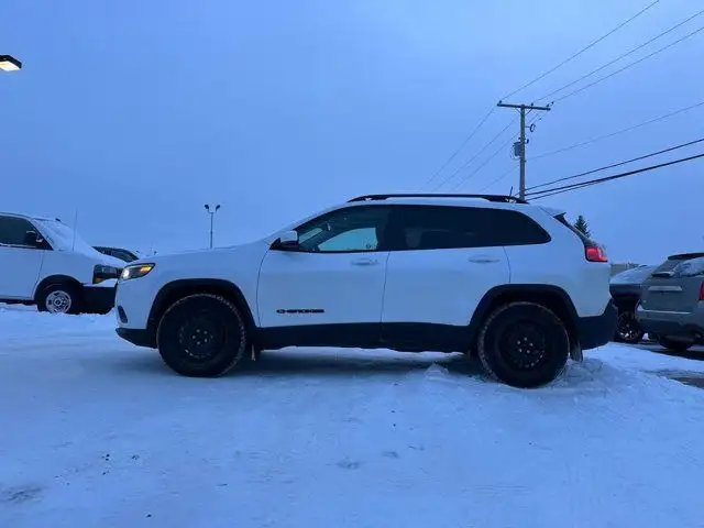 2021 Jeep Cherokee Altitude | Apple Carplay | Sunroof | Keyless | Cars ...