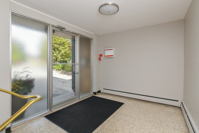 205 Brandon Ave, Kitchener - 1 bedroom All Inclusive - Balcony | Long ...