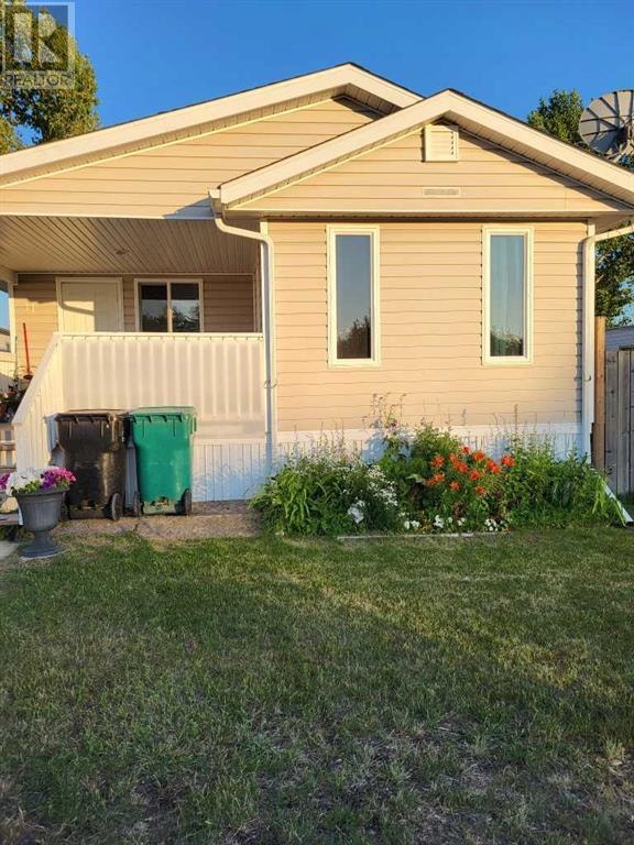 11 600 14 Street Beaverlodge, Alberta | Houses for Sale | Grande ...