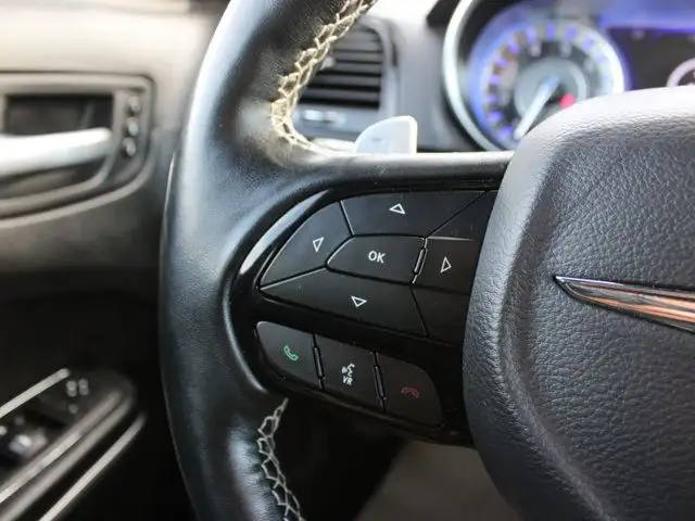 2023 Chrysler 300 300C | 6.4L SRT HEMI | Harman/Kardon | Cars & Trucks ...