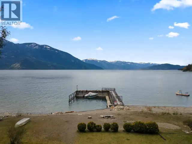 13515 3A Highway Boswell, British Columbia | Houses for Sale | Nelson ...