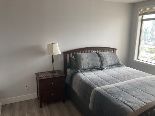 Clean and Bright Fully Furnished 2 Bedroom at Discovery Pointe! | Long ...