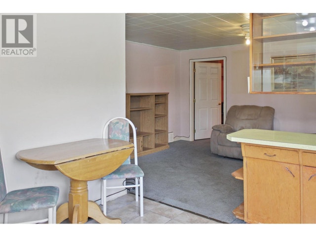5610 CANIM-HENDRIX LAKE ROAD 100 Mile House, British Columbia | Houses ...