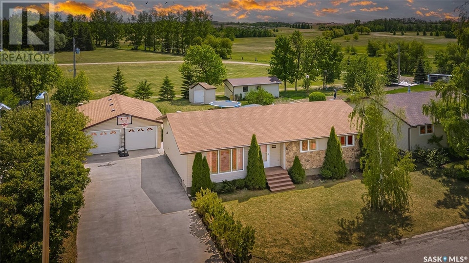 425 Cheerie STREET Bruno, Saskatchewan | Houses for Sale | Saskatoon ...