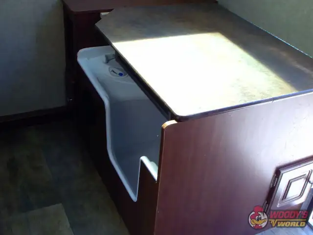 2015 FOREST RIVER ROCKWOOD PREMIUM A194HW | Travel Trailers & Campers ...