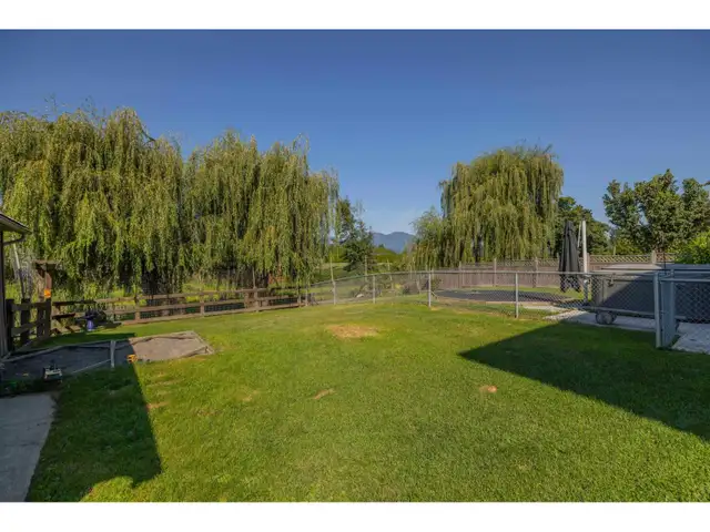 51495 OLD YALE ROAD, Rosedale Rosedale, British Columbia | Houses for ...