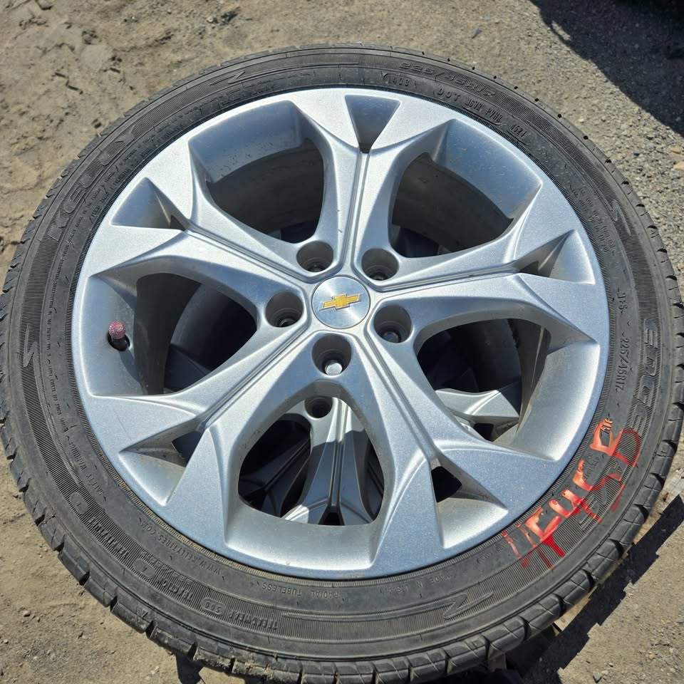 Fascinating 2017 Chevrolet Cruze Tire Size Gallery