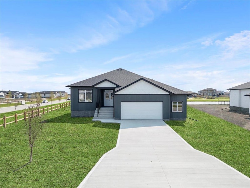 623 Maconnell Lane Grande Pointe, Manitoba | Houses for Sale | Winnipeg ...