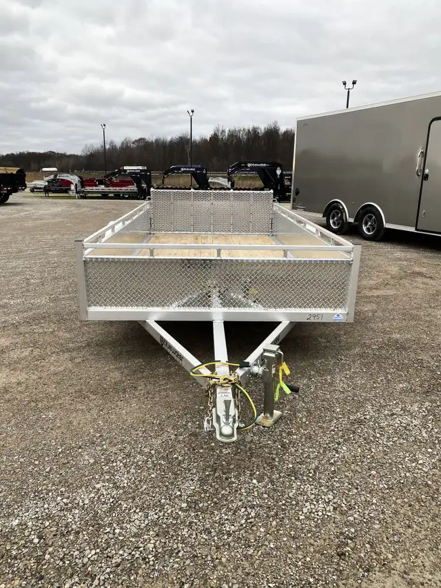 2026 Canadian Mennonite Built Single Axle Aluminum Utility Trail ...