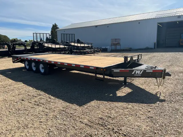 2027 SWS 26' Deck Over Wheel Trailer w/ Mega Ramps (3) 7K Axles | Heavy ...
