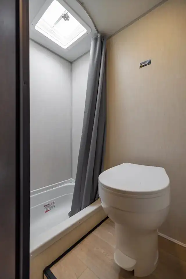 2026 Cherokee 14BH Bunk Model | Travel Trailers & Campers | Winnipeg ...