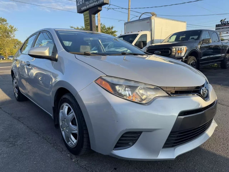 2016 TOYOTA Corolla Le | Cars & Trucks | Laval / North Shore | Free ...