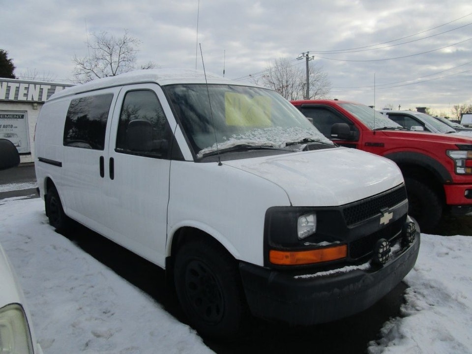 2011 Chevrolet Express Cargo Van AWD CARGO VAN 4x4 FINANCEMEN | Cars ...
