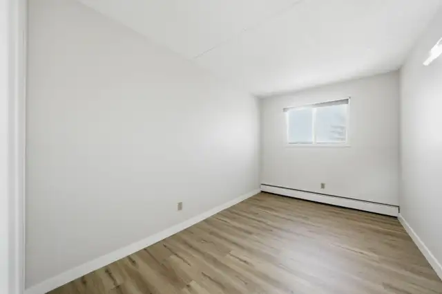 Modern Apartments with Air Conditioning - Northgate Manor II - A | Long ...