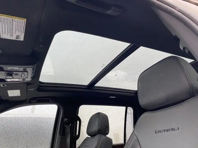 2021 GMC Yukon XL Denali 4WD * PANORMAIC SUNROOF * ADVANCED | Cars ...