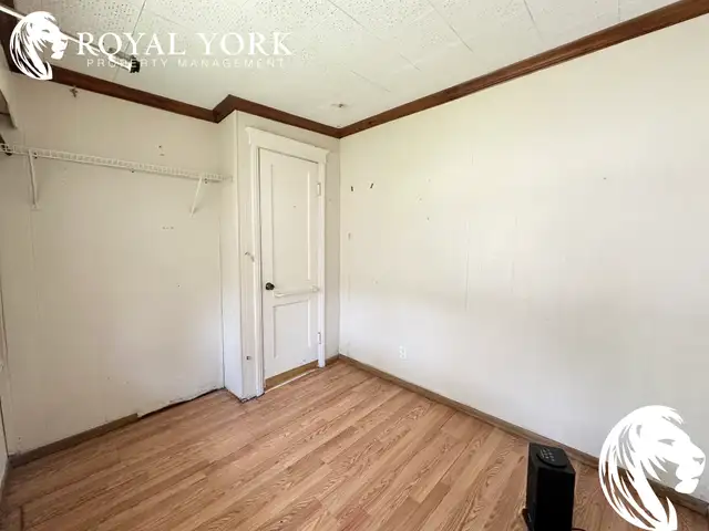 3 BED + DEN 2 BATH - SINGLE UNIT - HOUSE FOR RENT | Long Term Rentals ...