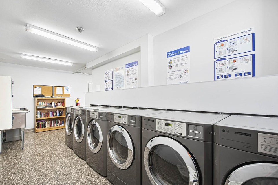 2 Bedroom Apartment for Rent - 24 Ida Street | Long Term Rentals | St ...