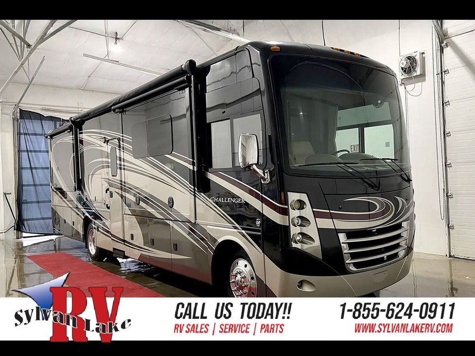 2015 Thor Challenger 35HT – Class A Motorhome. Gas Engine. | RVs ...
