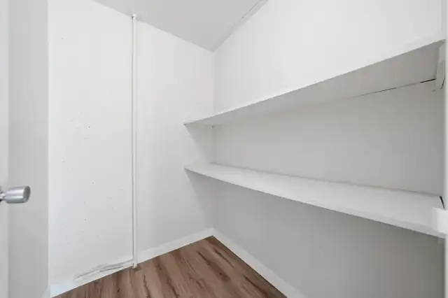 Modern Apartments with Air Conditioning - Northgate Manor II - A | Long ...